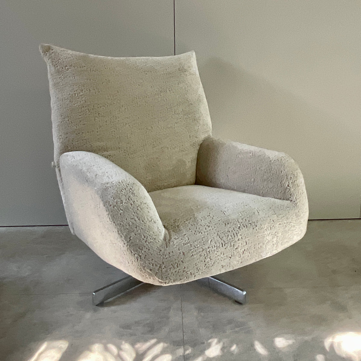 Chiara Swivel Armchair by Francesco Binfare for Edra – Home Furniture ...