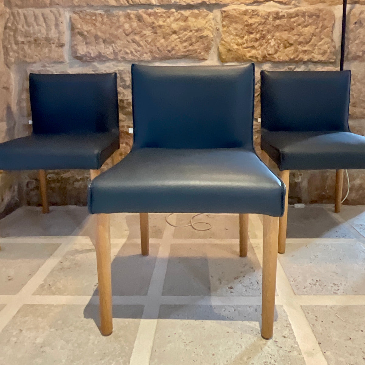 Set of SIX Maggie Dining Chairs by Jardan – Home Furniture on Consignment