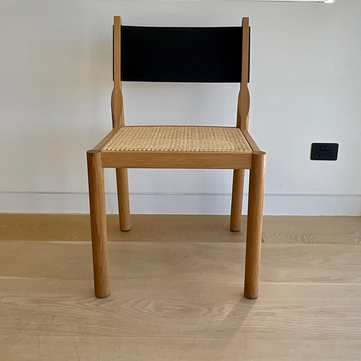 Set of SIX Brooklyn Dining Chairs by Jardan – Home Furniture on Consignment