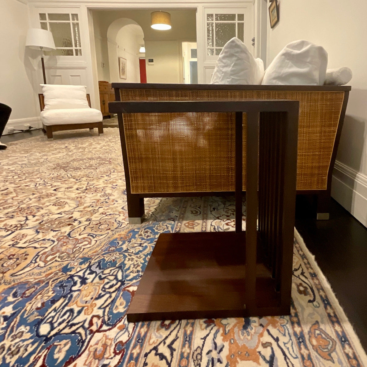 Vienna Side Table by Flexform – Home Furniture on Consignment