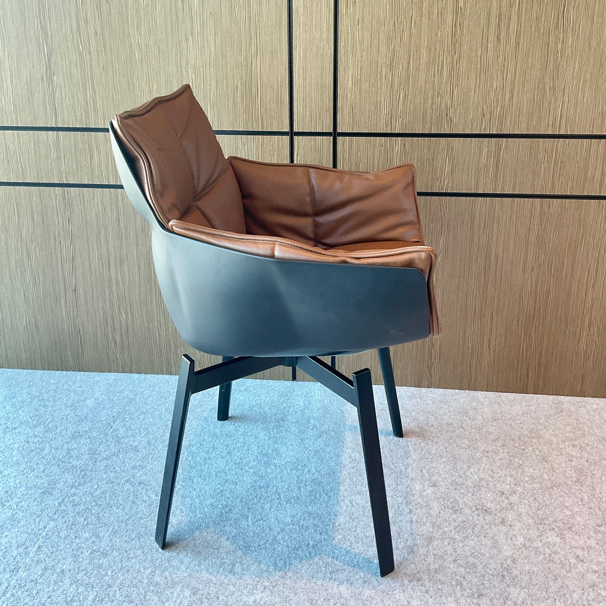 Set of SIX Husk Swivel Chairs by Patricia Urquiola for B&B Italia ...