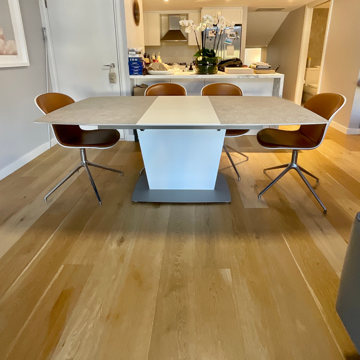 Milano Extension Dining Table by BoConcept – Home Furniture on Consignment