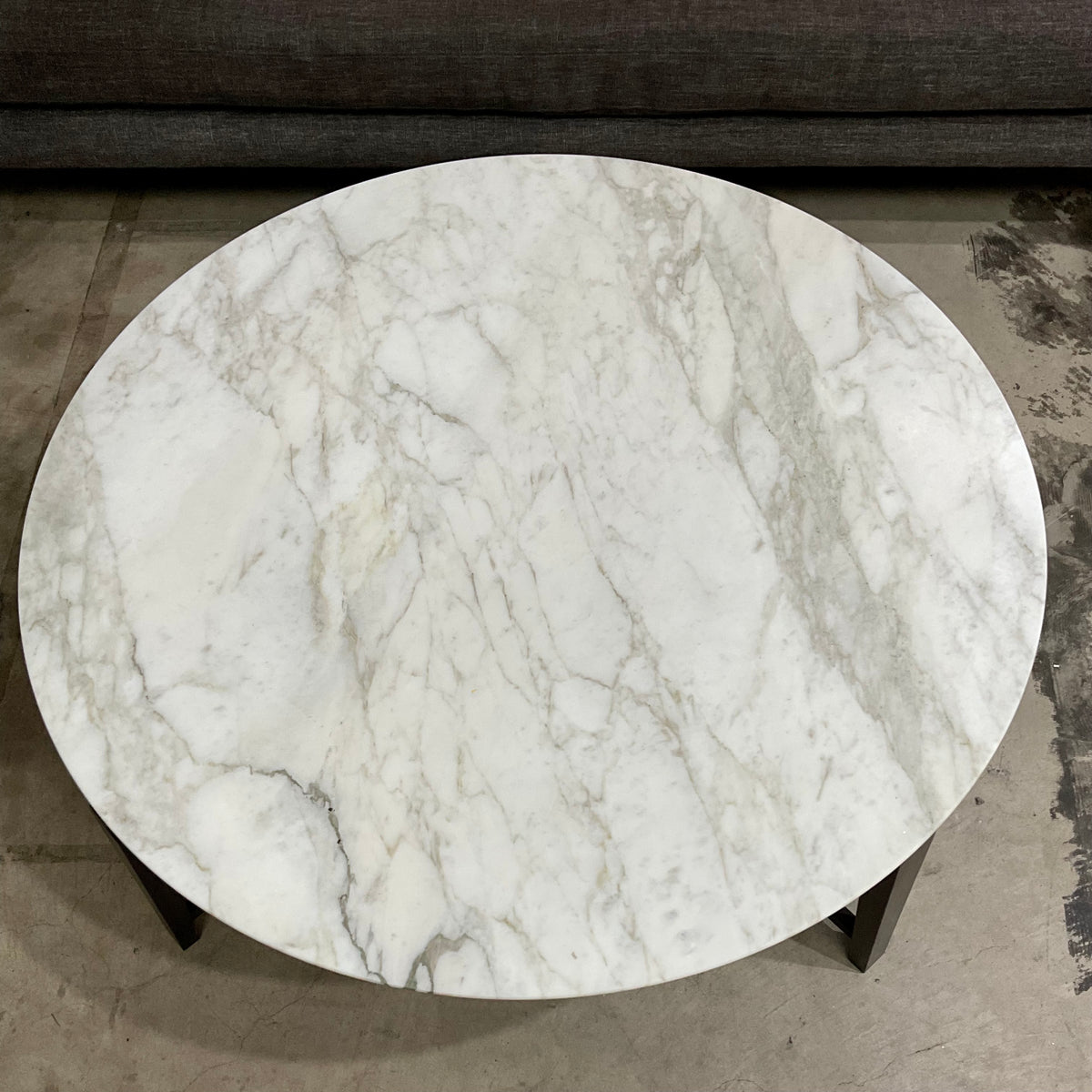 Tris Coffee Table by Flexform – Home Furniture on Consignment